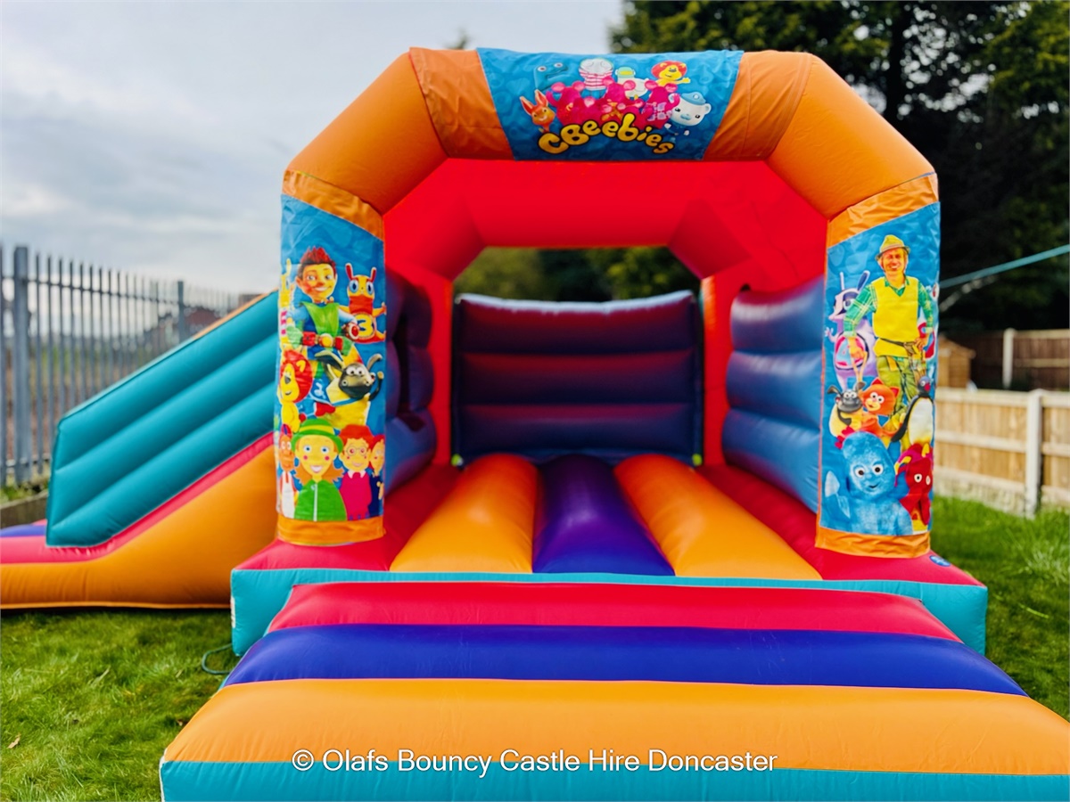 Bouncy Castles with Slides For Hire in Doncaster, Rotherham, Sheffield
