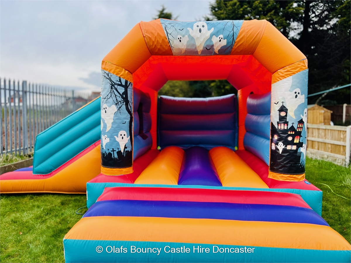 Bouncy Castles with Slides For Hire in Doncaster, Rotherham, Sheffield