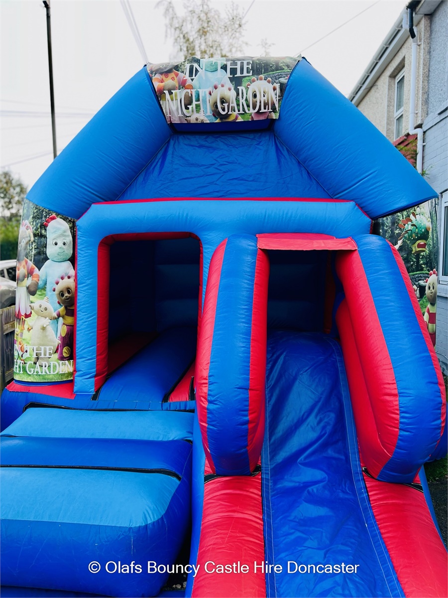 Bouncy Castles with Slides For Hire in Doncaster, Rotherham, Sheffield