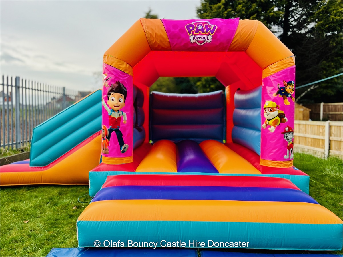 Bouncy Castles with Slides For Hire in Doncaster, Rotherham, Sheffield